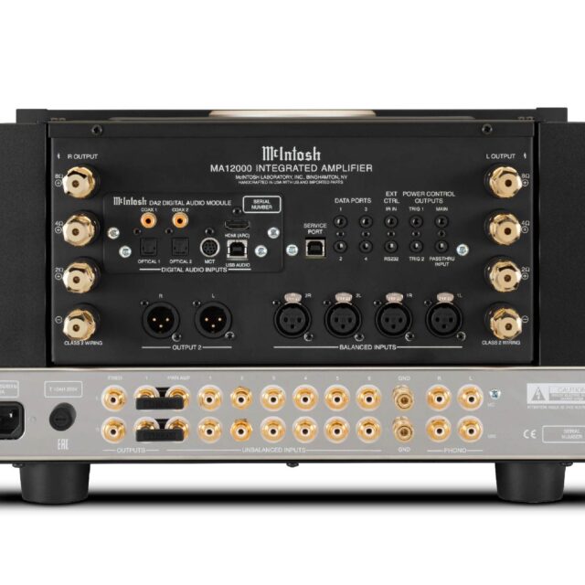 McIntosh MA12000 - Đông Thành - Hòa Phúc